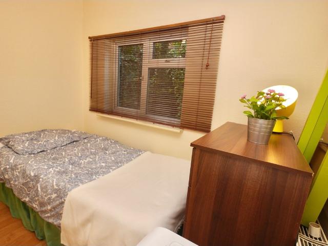Room at Anson Road, Greater London