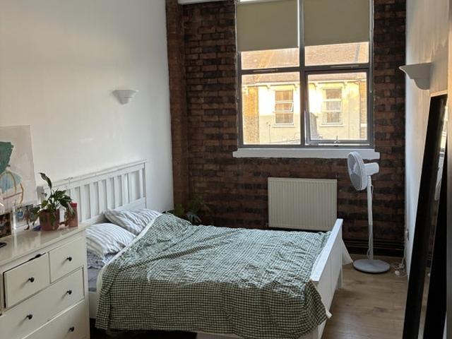 Room at Anton Street, Greater London
