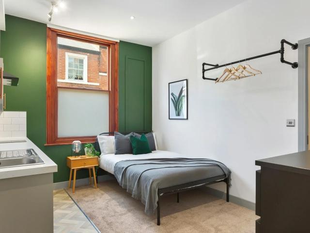 Room at Arboretum Street, Derby