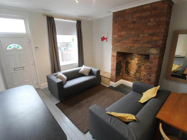 Room at Argie Road, Leeds