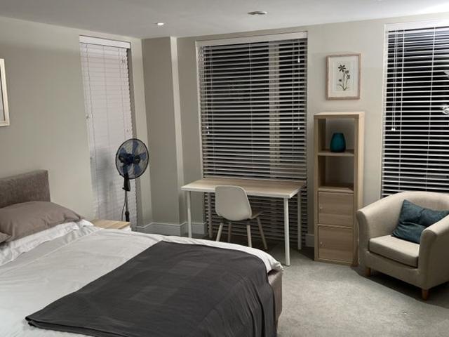 Room at Ardwell Road, Greater London