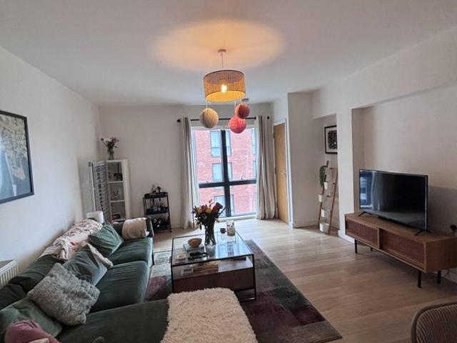 Room at Ardwell Road, Greater London