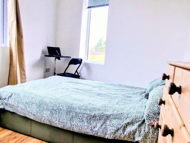 Room at Arklow Square, Thanet