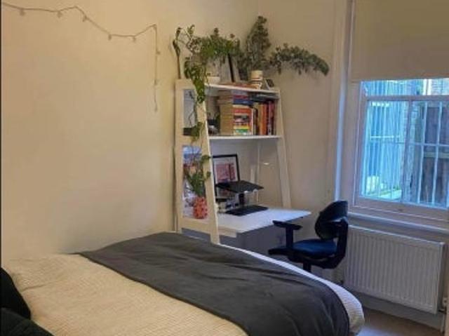 Room at Aristotle Road, Greater London