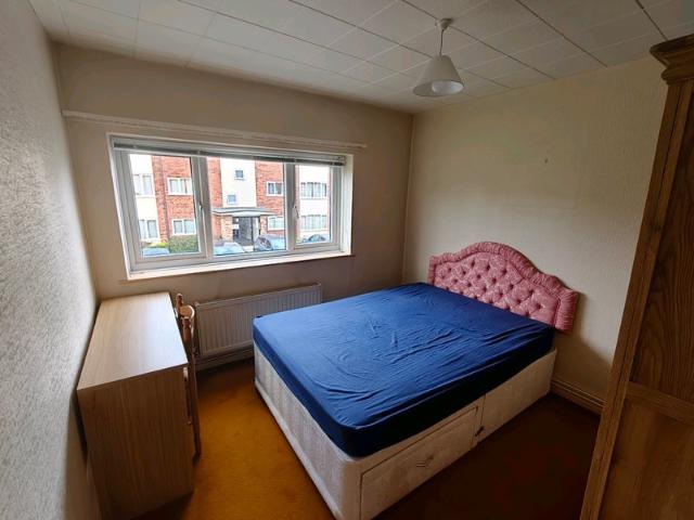 Room at Arosa Drive, Birmingham