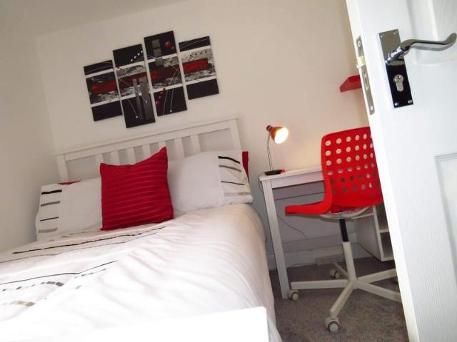Room at Arlescote Road, Metropolitan Borough of Solihull