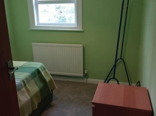 Room at Arnos Street, Bristol