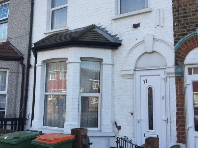 Room at Arragon Road, Greater London