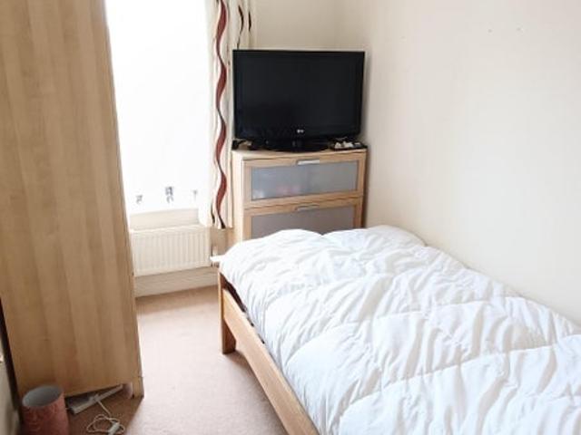 Room at Arundel Close, Burnley