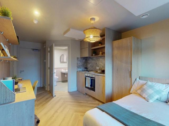 Room at Ashby Road, Charnwood