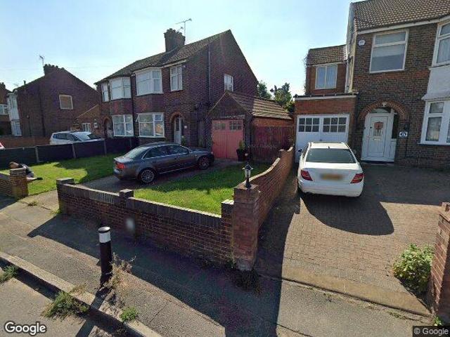Room at Ashcroft Road, Luton