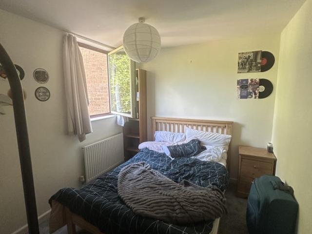 Room at Asher Way, Greater London