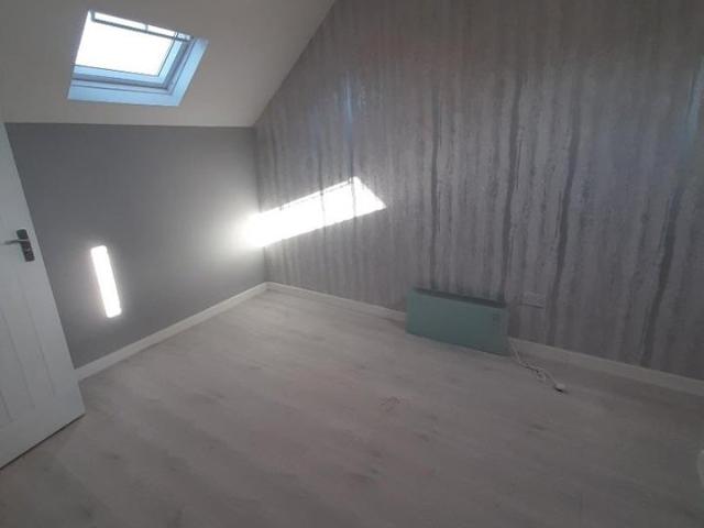 Room at Ashhurst Way, Oxford