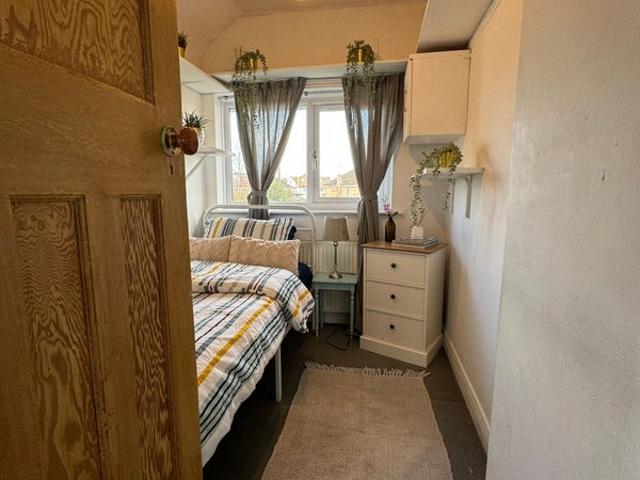 Room at Ashley Drive, Greater London
