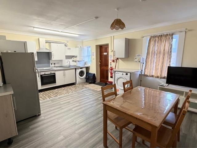 Room at Ashley Road, Poole