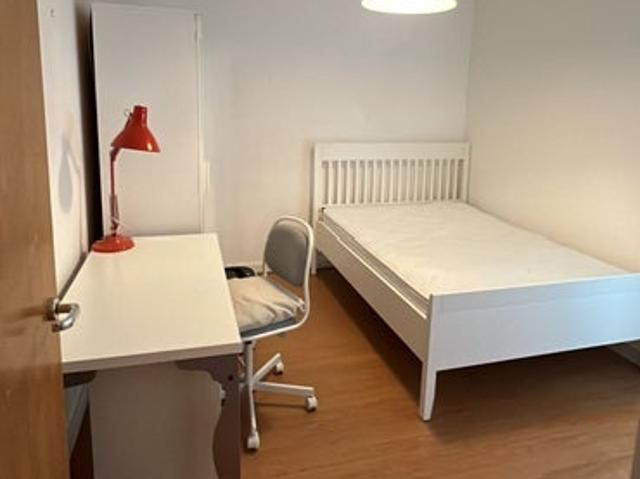 Room at Ashley Street, Glasgow