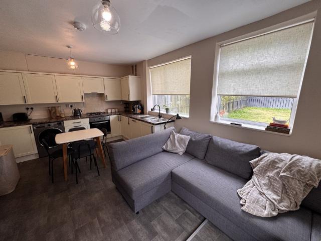 Room at Ashton Avenue, York