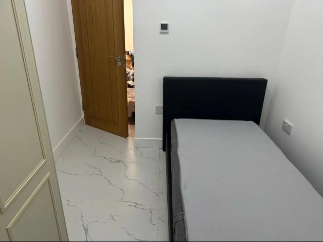 Room at Ashurst Drive, Greater London