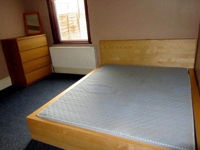 Room at Ashville Road, Greater London