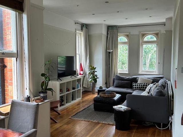 Room at Ashworth Road, City of Westminster