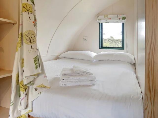 Room at B6305, Langley
