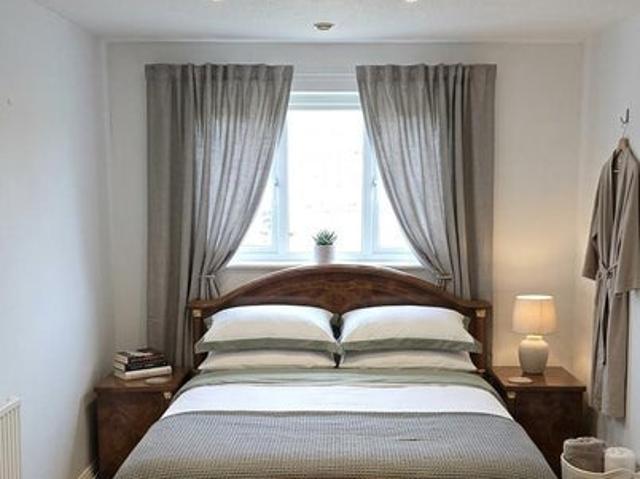 Room at Buckingham Crescent, Bradford
