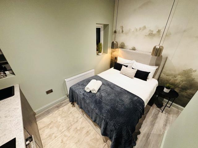 Room at Buckleigh Road, Greater London