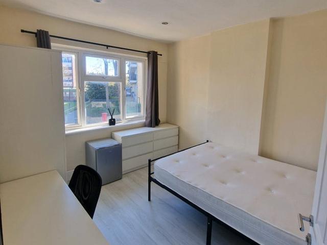 Room at Buller Close, Greater London