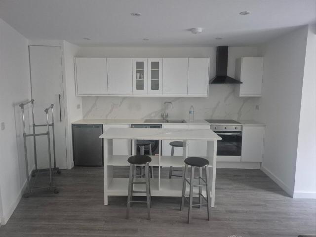 Room at Buller Road, Greater London