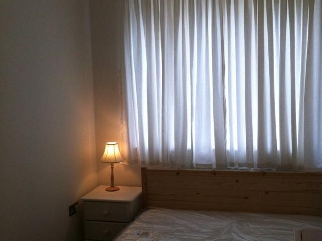 Room at Bush Road, Greater London