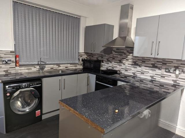 Room at Bustleholme Lane, Sandwell