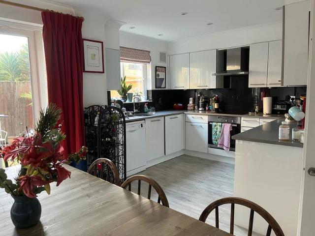 Room at Burnthwaite Road, Greater London