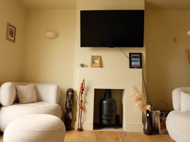 Room at Burns Road, Ipswich