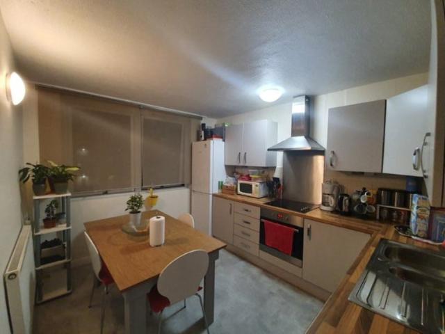 Room at Burcham Street, Greater London