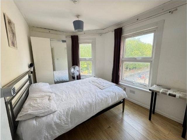 Room at Burdett Road, Greater London