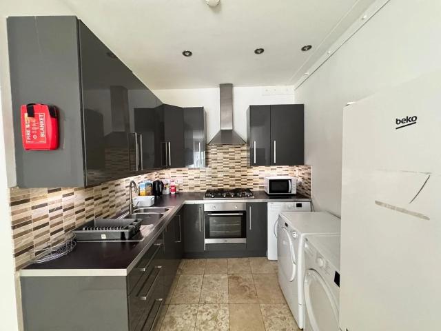 Room at Burdett Road, Greater London