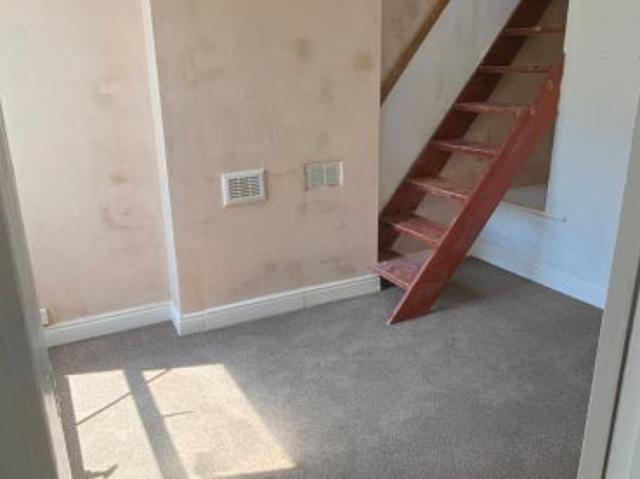 Room at Burgass Road, Nottingham