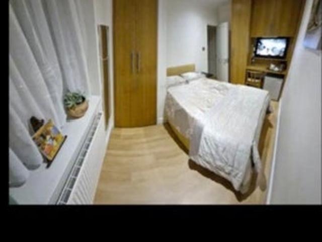 Room at Burge Street, Greater London