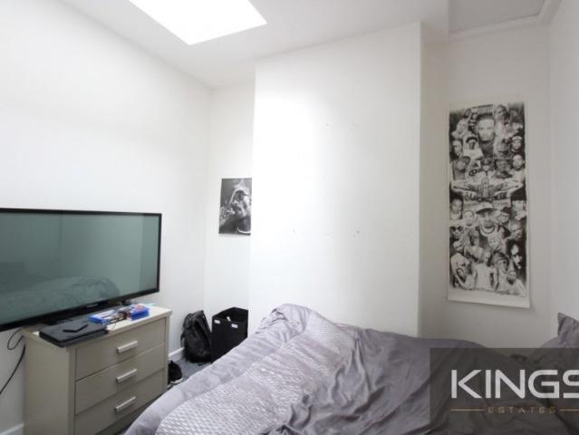 Room at Burgess Road, Southampton