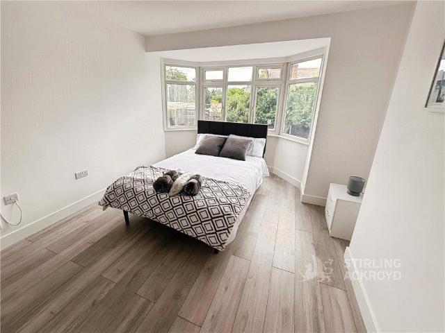Room at Burgoyne Road, Sunbury on Thames