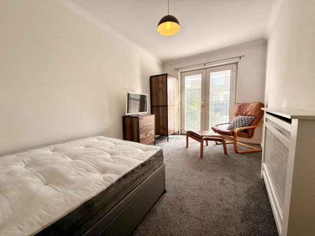 Room at Burgoyne Road, Portsmouth