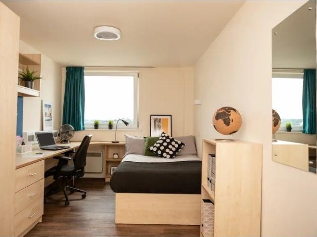 Room at Burley Road, Leeds