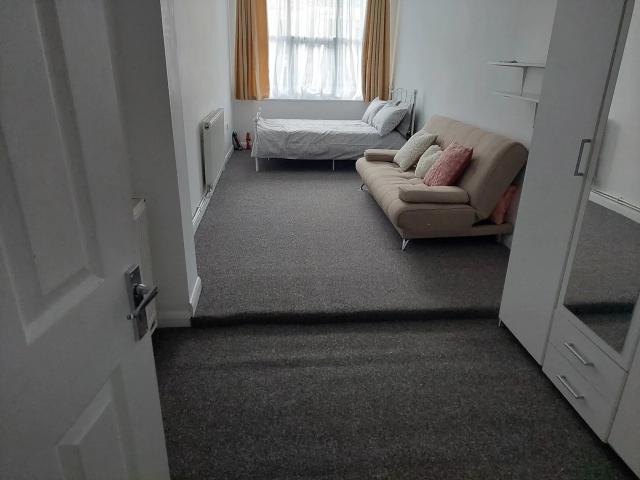 Room at Burrage Road, Greater London