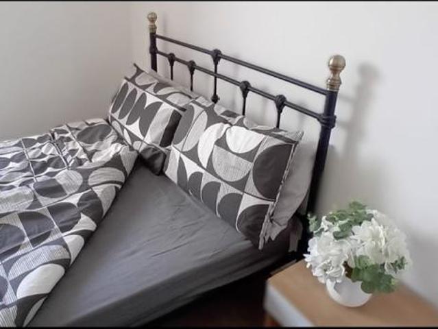 Room at Burton Street, West Lindsey