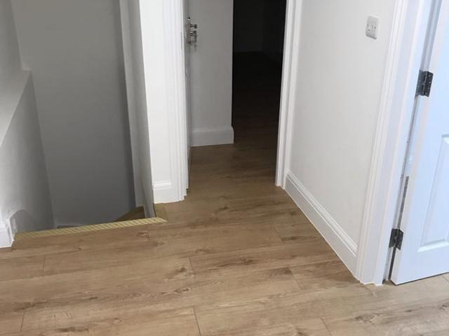 Room at Bury Road, Greater London