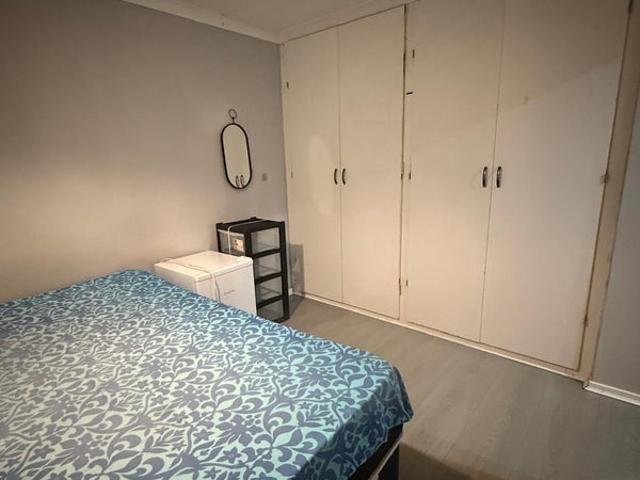 Room at Bysouth Close, Greater London