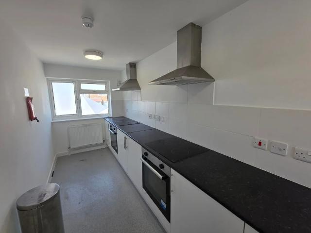 Room at Byron Road, Greater London