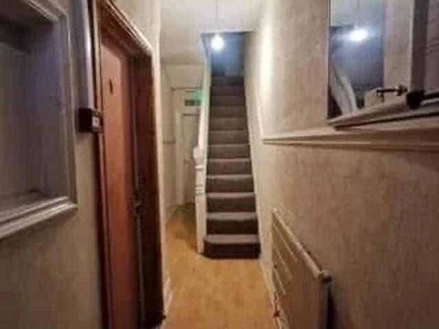 Room at Bacheler Street, Hull
