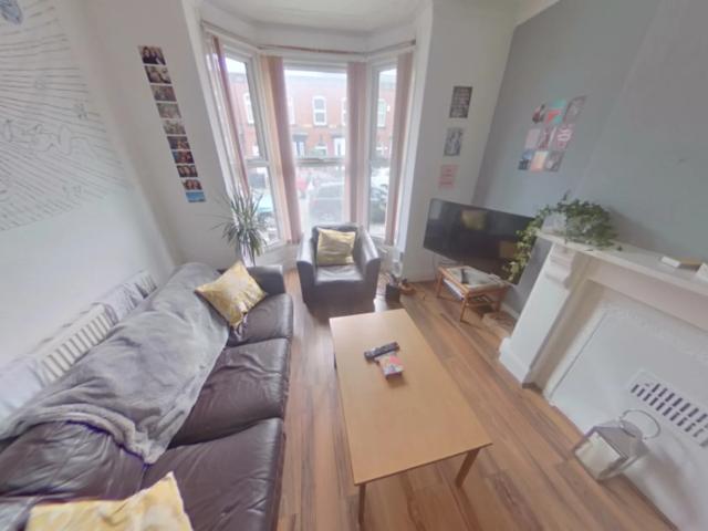 Room at Back Ashville Road, Leeds