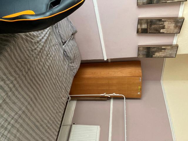 Room at Back Devon Street South, Radcliffe